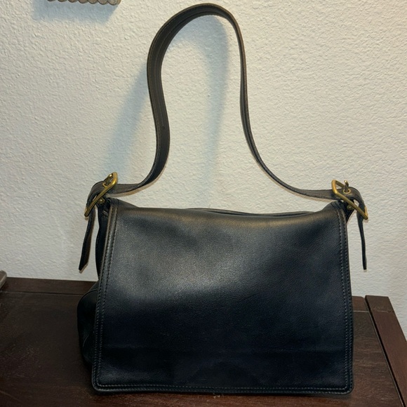 Coach | Bags | Coach Vintage Legacy West 9828 9s Navy Blue Shoulder Bag ...